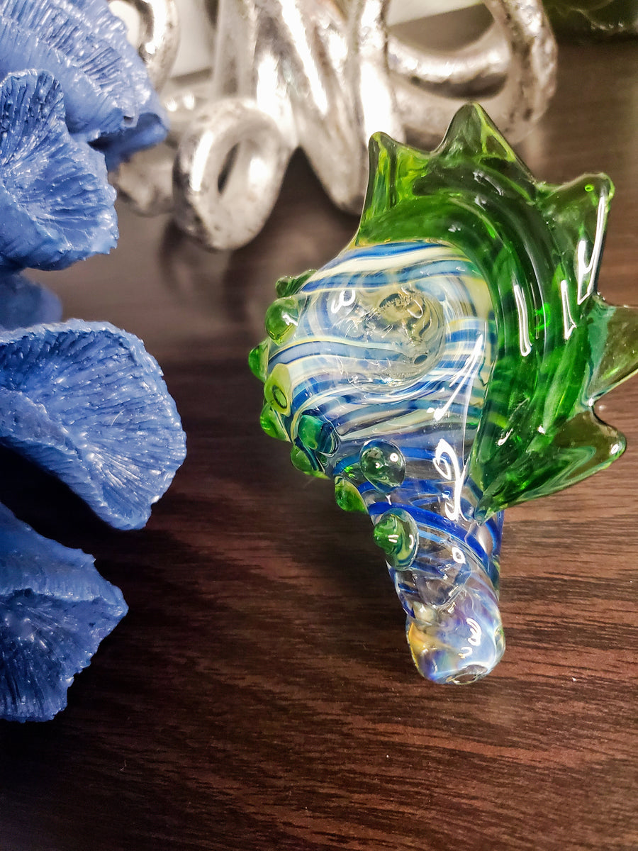 Conch Seashell Glass Hand Pipe – AshstoAsh